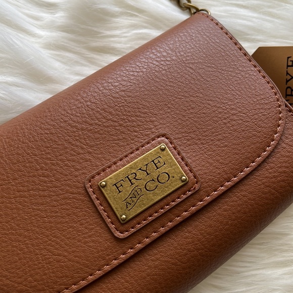 FRYE AND CO. | Bags | Frye And Co Wallet Crossbody Purse | Poshmark